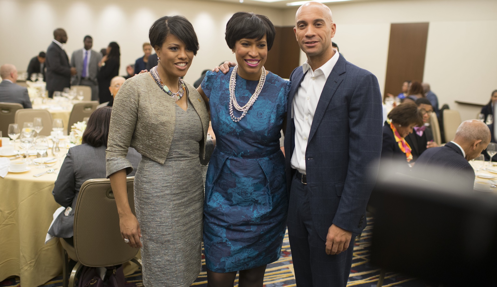 Former D.C. mayor Fenty praises Bowser - The Washington Post