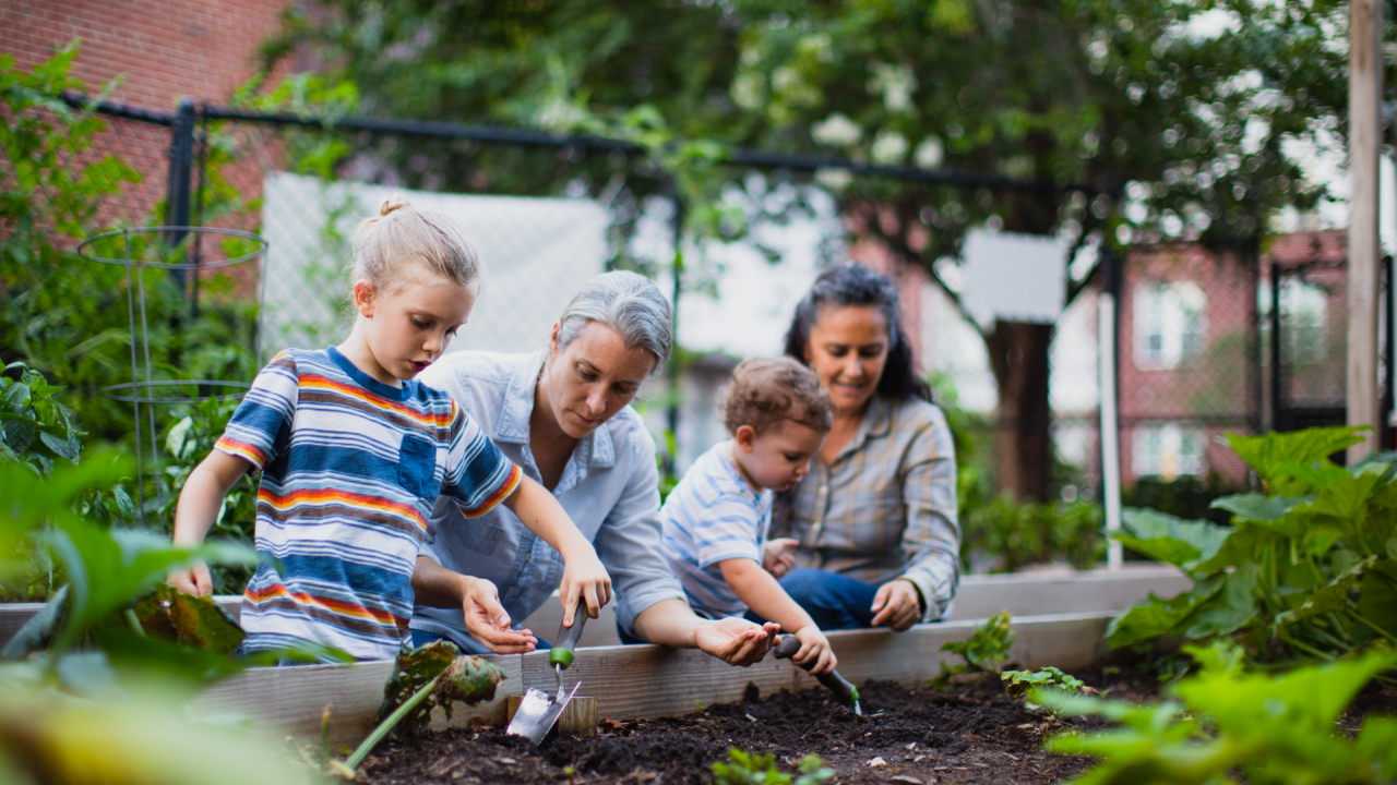 How to Promote Kindness in Our Kids