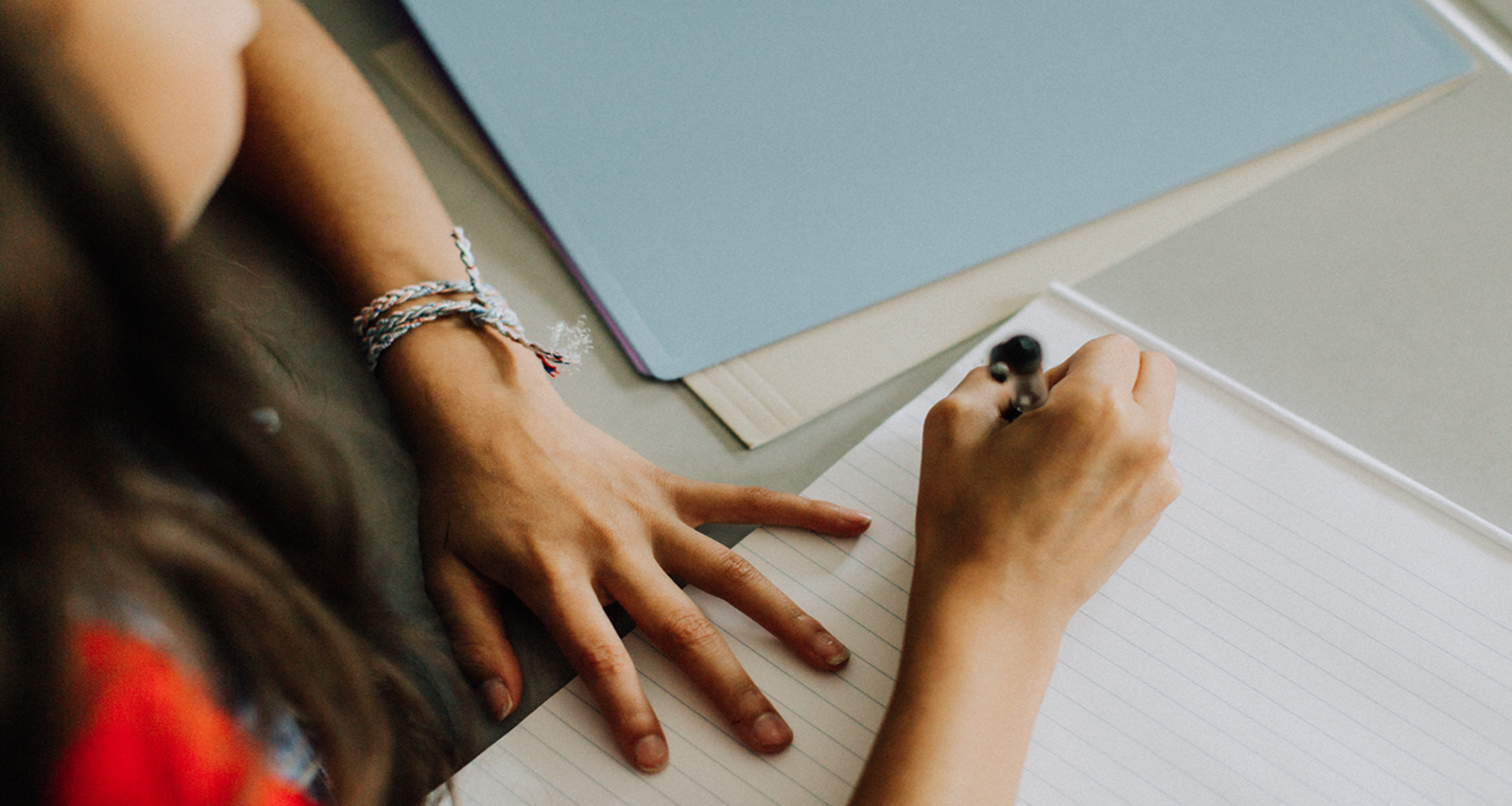 Teaching Students How to Write a Persuasive Paragraph | Houghton ...