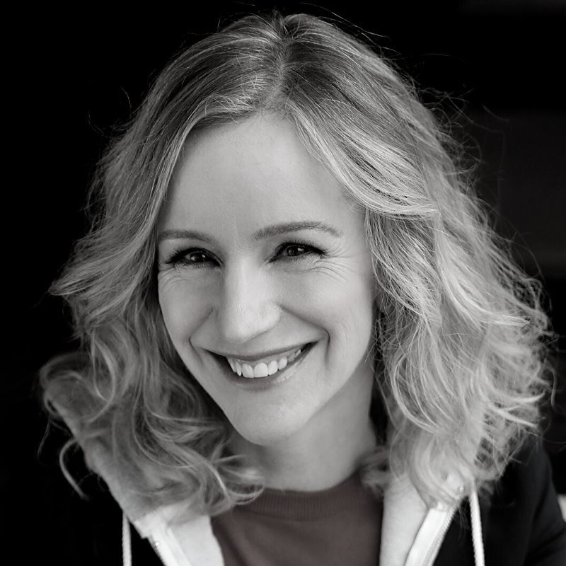 Liz Lee Heinecke, STEAM Author; The Kitchen Pantry Scientist | Houghton ...