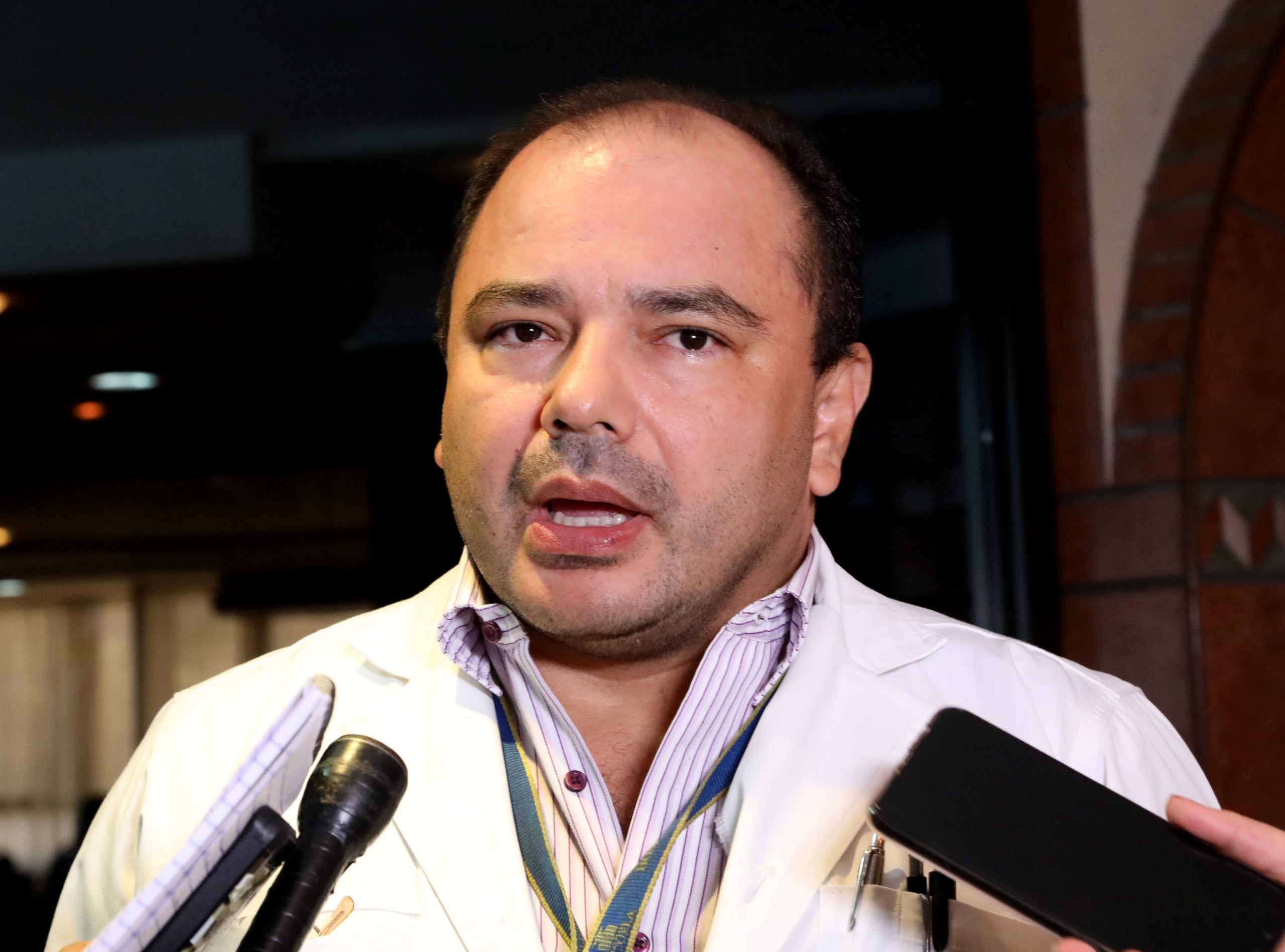 Doctor Osmín Tovar: “no he sido notificado de mi despido, todavía sigo ...