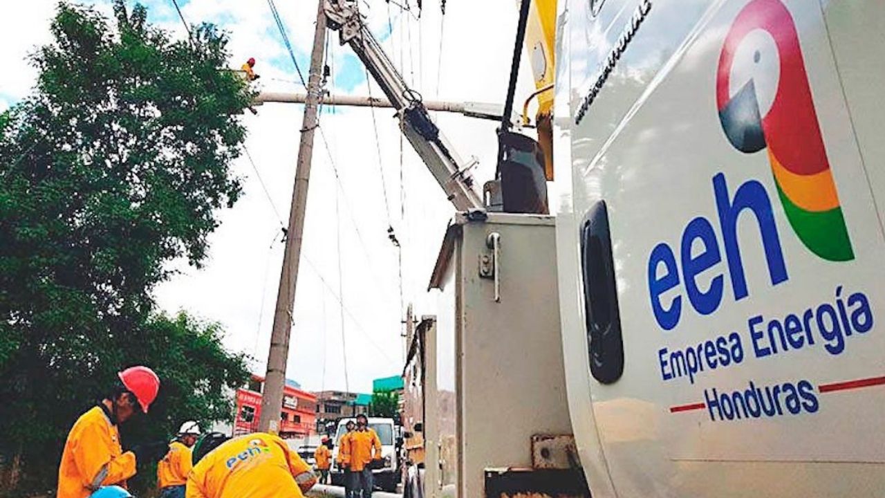 EEH no ha reducido pérdidas, pero exige pago de más de 400 millones de ...