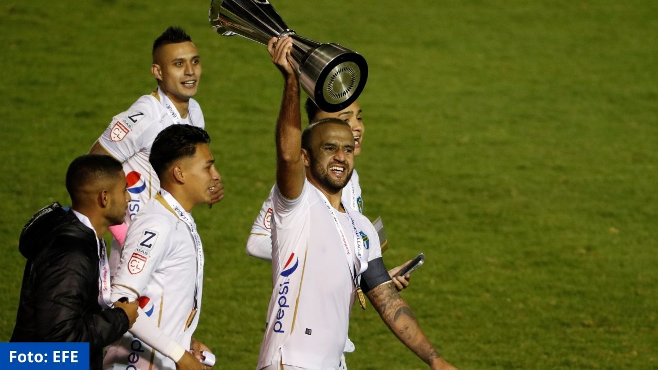 Comunicaciones levantó trofeo de Liga Concacaf 2021 tras derrotar al ...