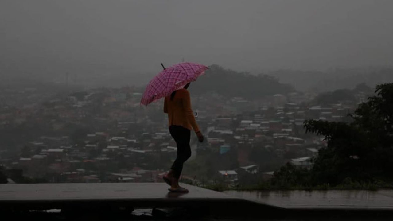 Extienden alerta amarilla para Santa Bárbara y verde para otros 10 departamentos de Honduras