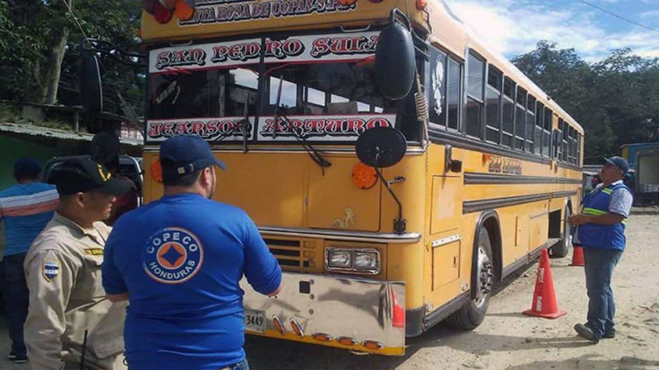 IHTT inicia operativos de revisión de buses previo a la Semana Santa | HRN