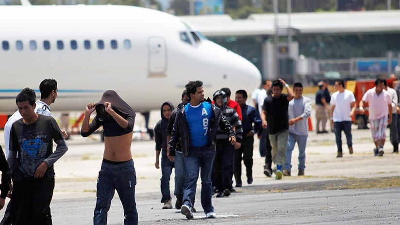 Llegan a Honduras los primeros 225 deportados desde Estados Unidos en 2020
