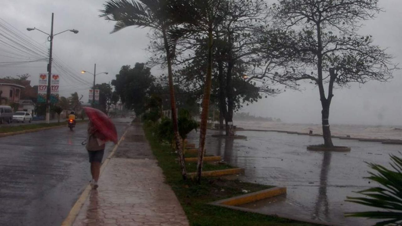 Decretan alerta verde por 48 horas en 15 departamentos de Honduras