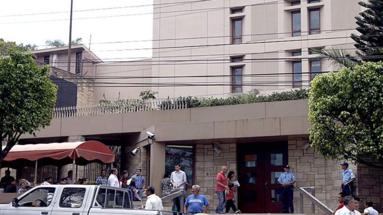 Embajada de Estados Unidos en Honduras retoma atención a trámites para ...