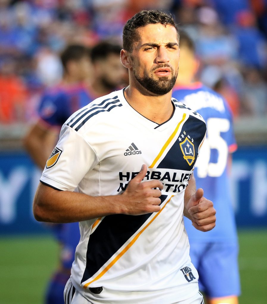 Conoce a Sebastián Lletget, el apuesto futbolista de Estados Unidos que ...