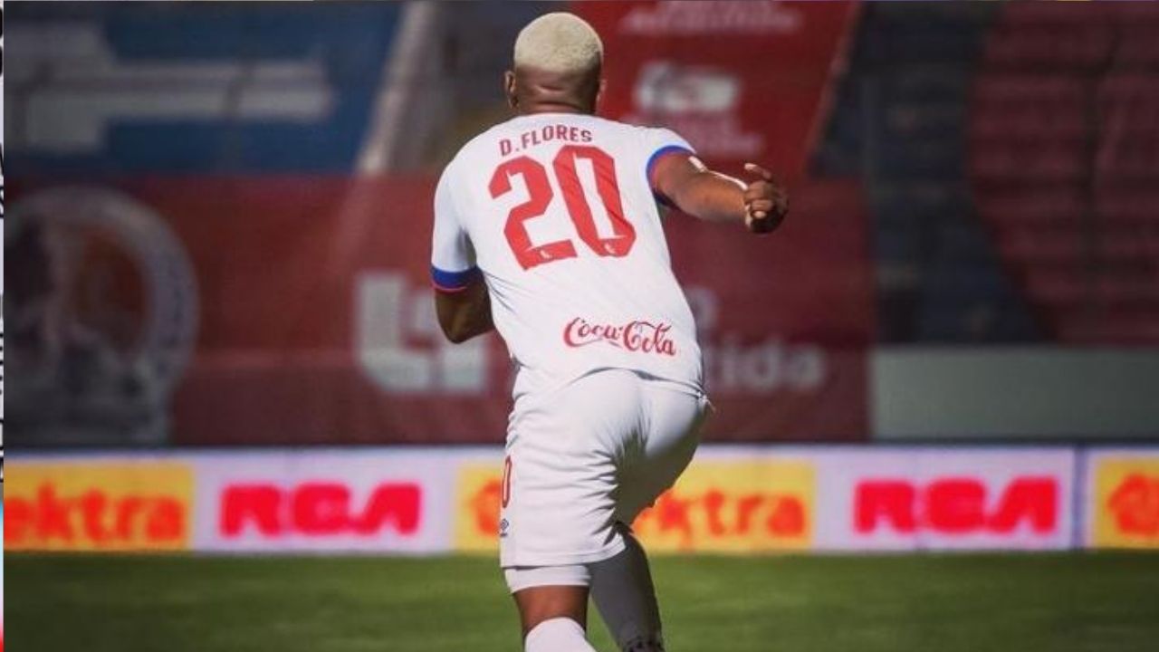 Oficial: Deiby Flores se despide del Olimpia con emotivo y se alista ...