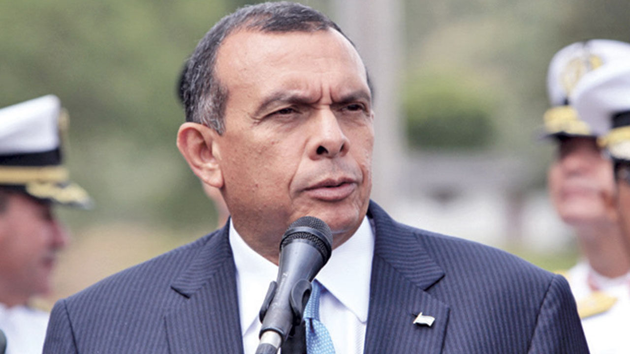 Expresidente Porfirio Lobo Sosa responde positivamente al tratamiento ...