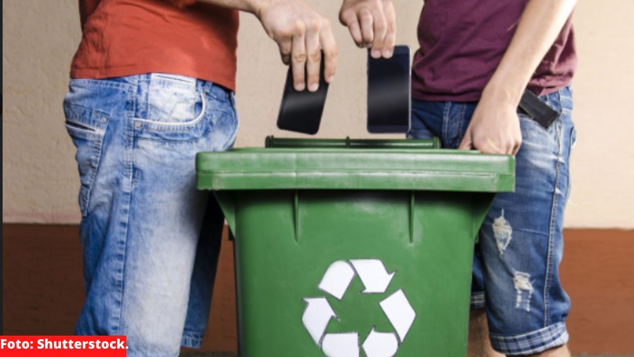 ¿Cómo reciclar o desechar correctamente los teléfonos móviles?