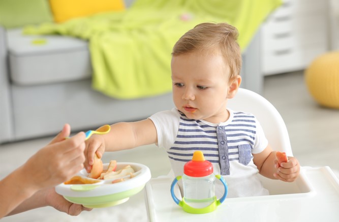 Recomendaciones para una mejor alimentación complementaria de tu bebé