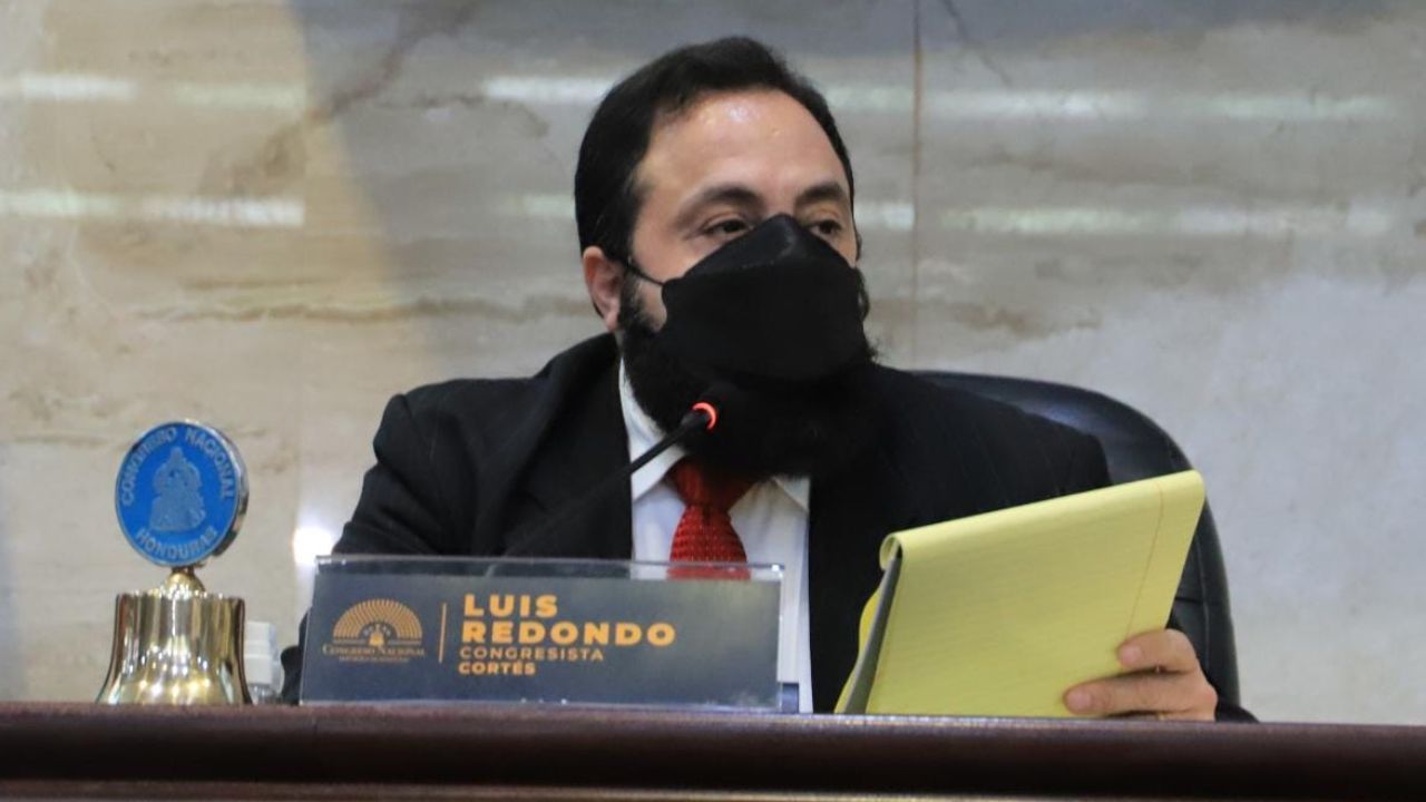 Luis Redondo propone que la Junta Nominadora esté integrada por ...