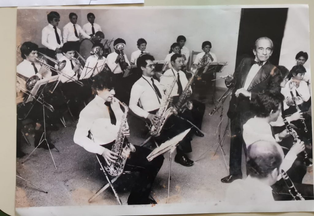 La Banda de los Supremos Poderes sigue con su legado y formación musical