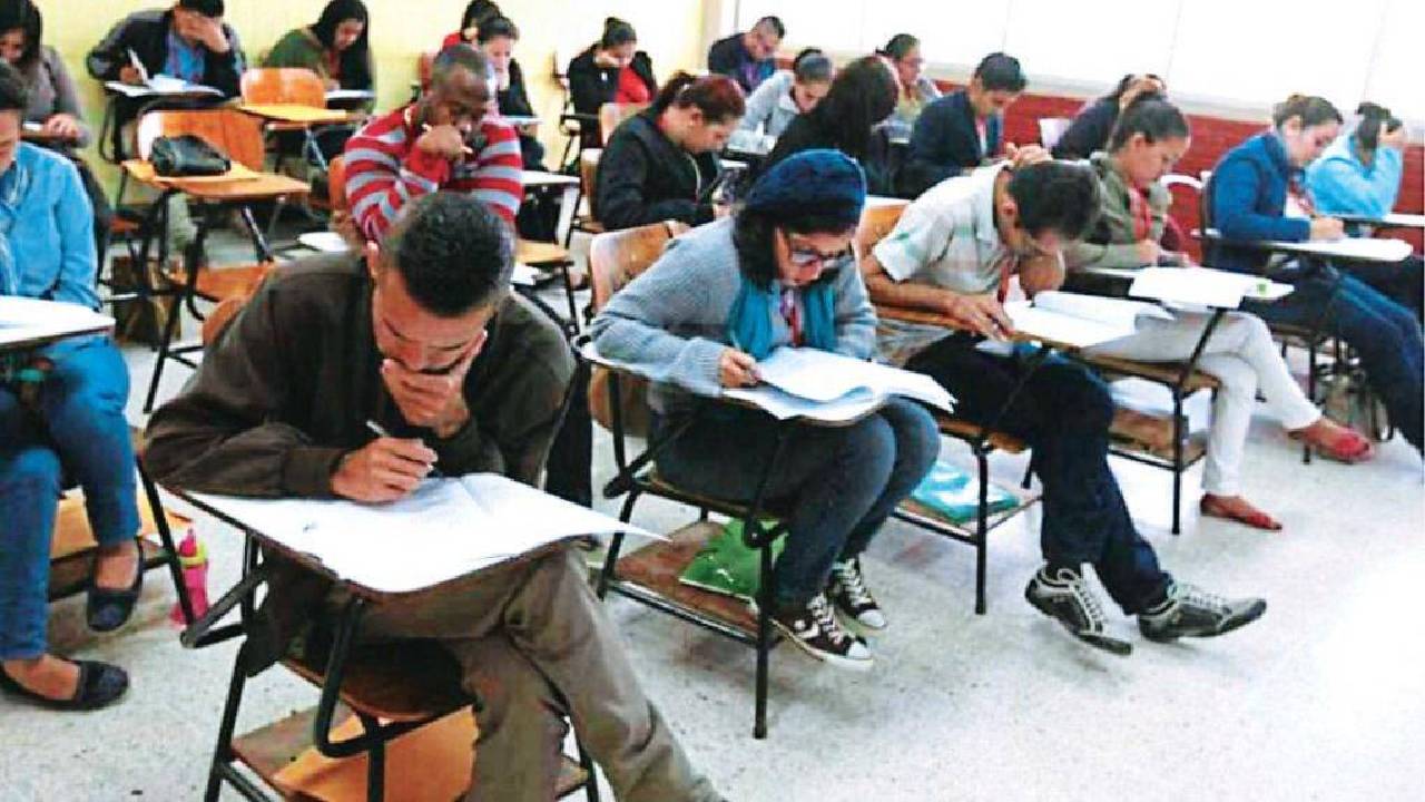 Anuncian socialización de nueva malla curricular en Honduras