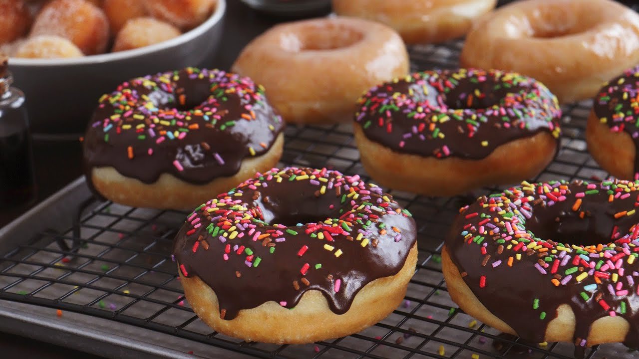 Receta de donas, cómo preparar el clásico postre con masa esponjosa