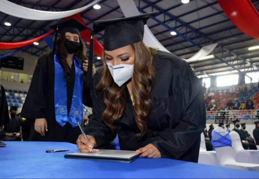 ¿Dónde vivía Angie Peña? y a qué se dedicaba antes de desaparecer en Roatán