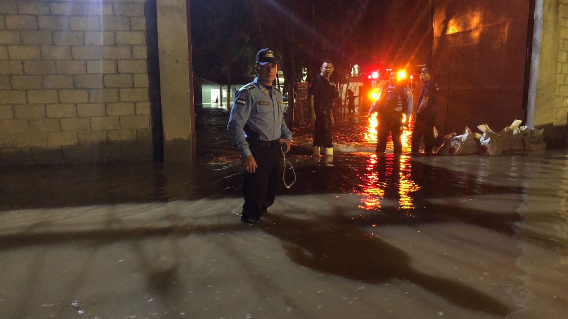 Vídeo: Así fue el traslado de los reclusos de cárcel de El Progreso ...