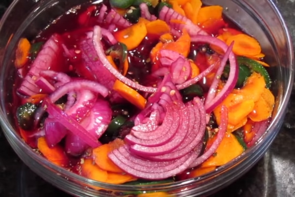 ¿Cómo hacer encurtido de cebolla y zanahoria? guía práctica para ...