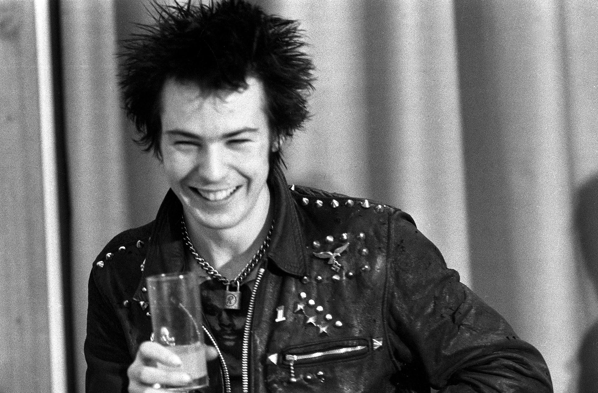 Cantantes de rock que se han suicidado, estos son las 7 trágicas ...