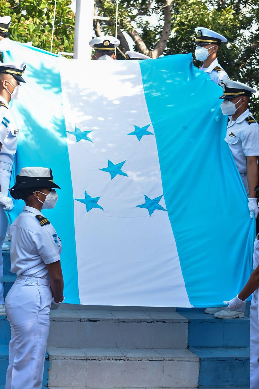 Información de la Bandera Nacional de Honduras, historia y significado ...
