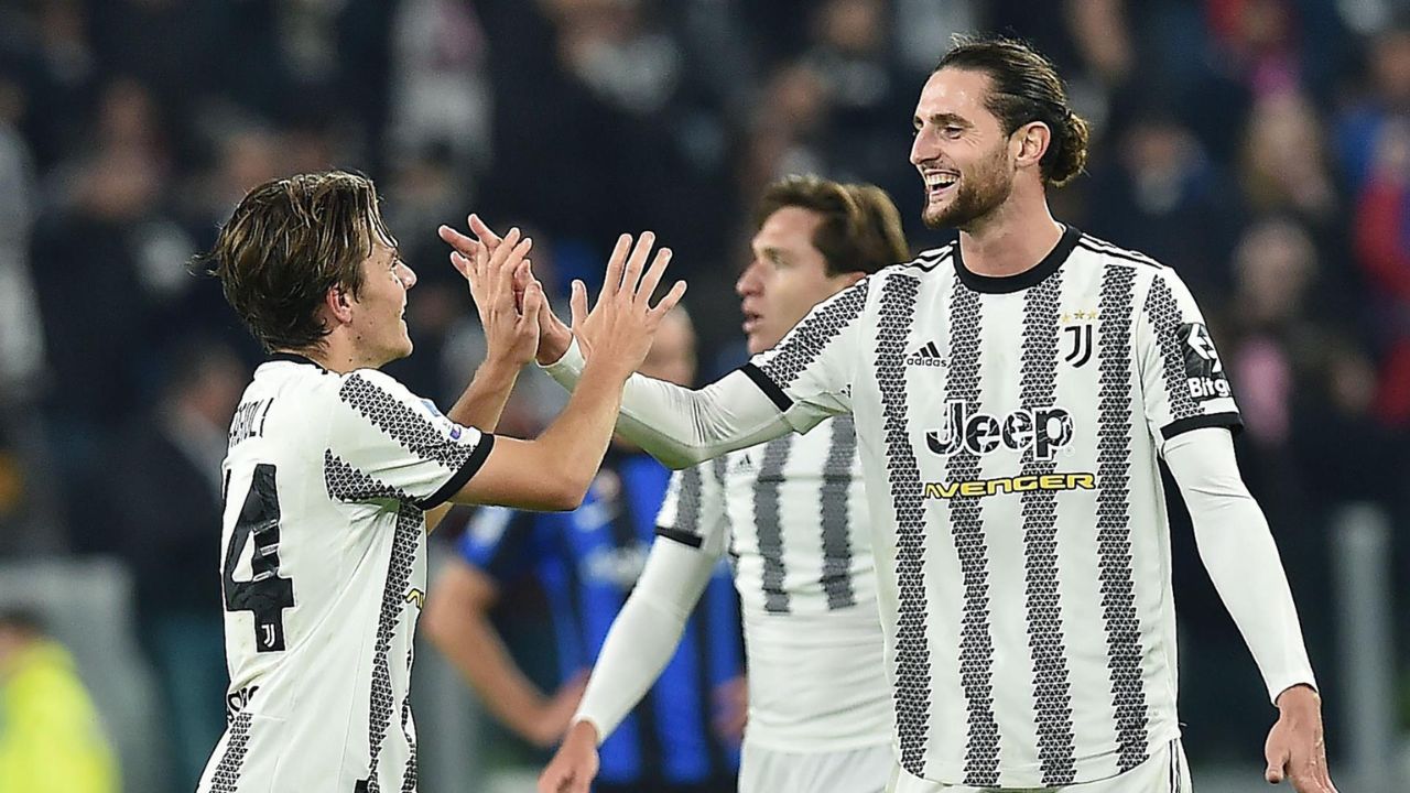 Juventus derrota al Inter y se mete en la pelea por puestos de Champions