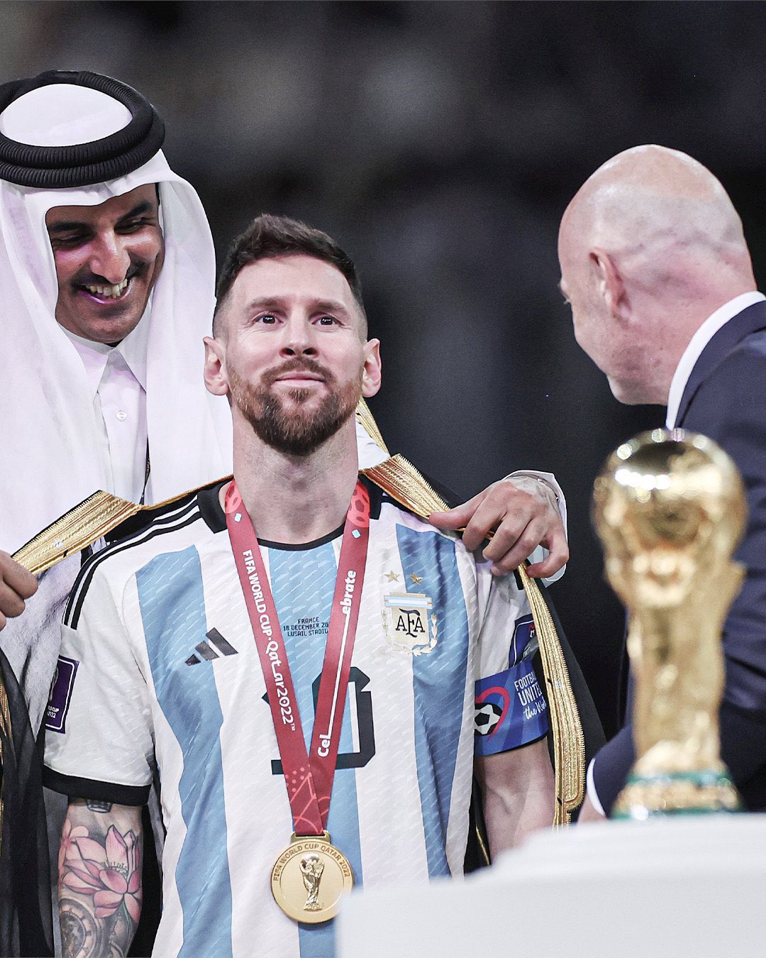 Messi levantando la Copa del Mundo, fotos historicas de 'Leo' con la ...