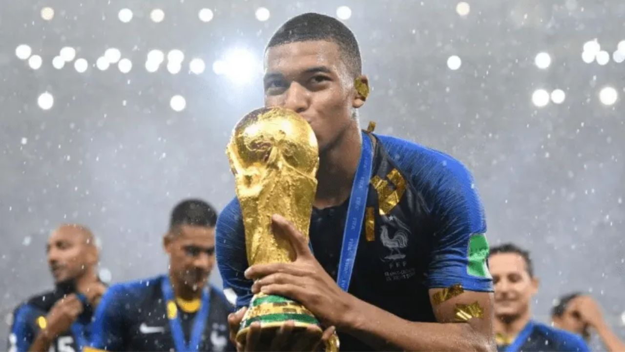 ¿A los cuántos años Mbappé ganó el Mundial?, edad de Kylian cuando ...