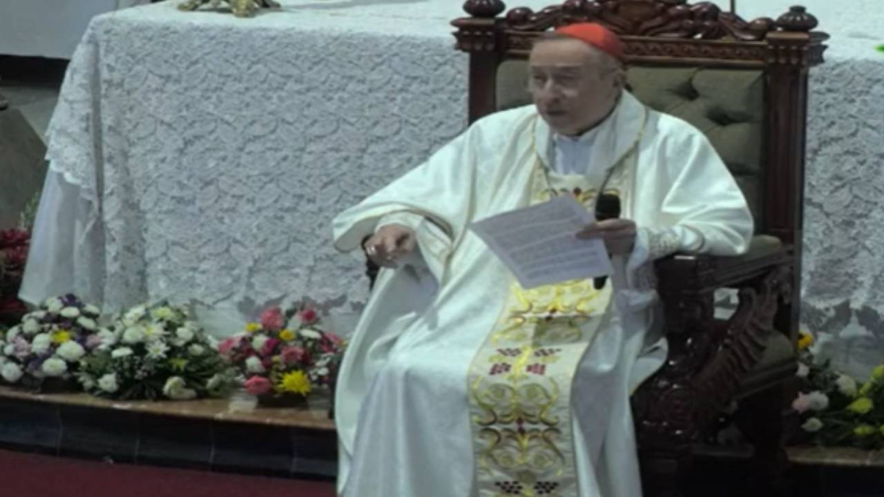 Cardenal Rodríguez pide a hondureños no hacer del poder una idolatría