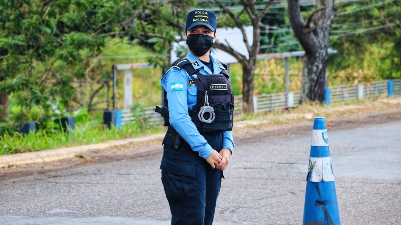 Policía Nacional elimina estos dos requisitos para realizar el examen de admisión