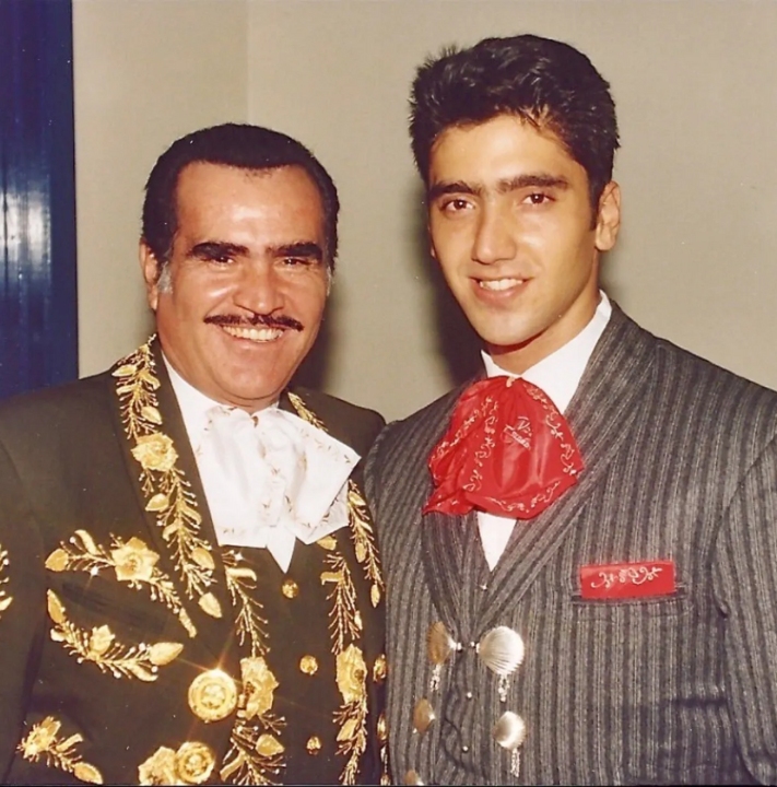 Alejandro Fernández de joven, ¿cómo lucía el cantante mexicano en sus ...
