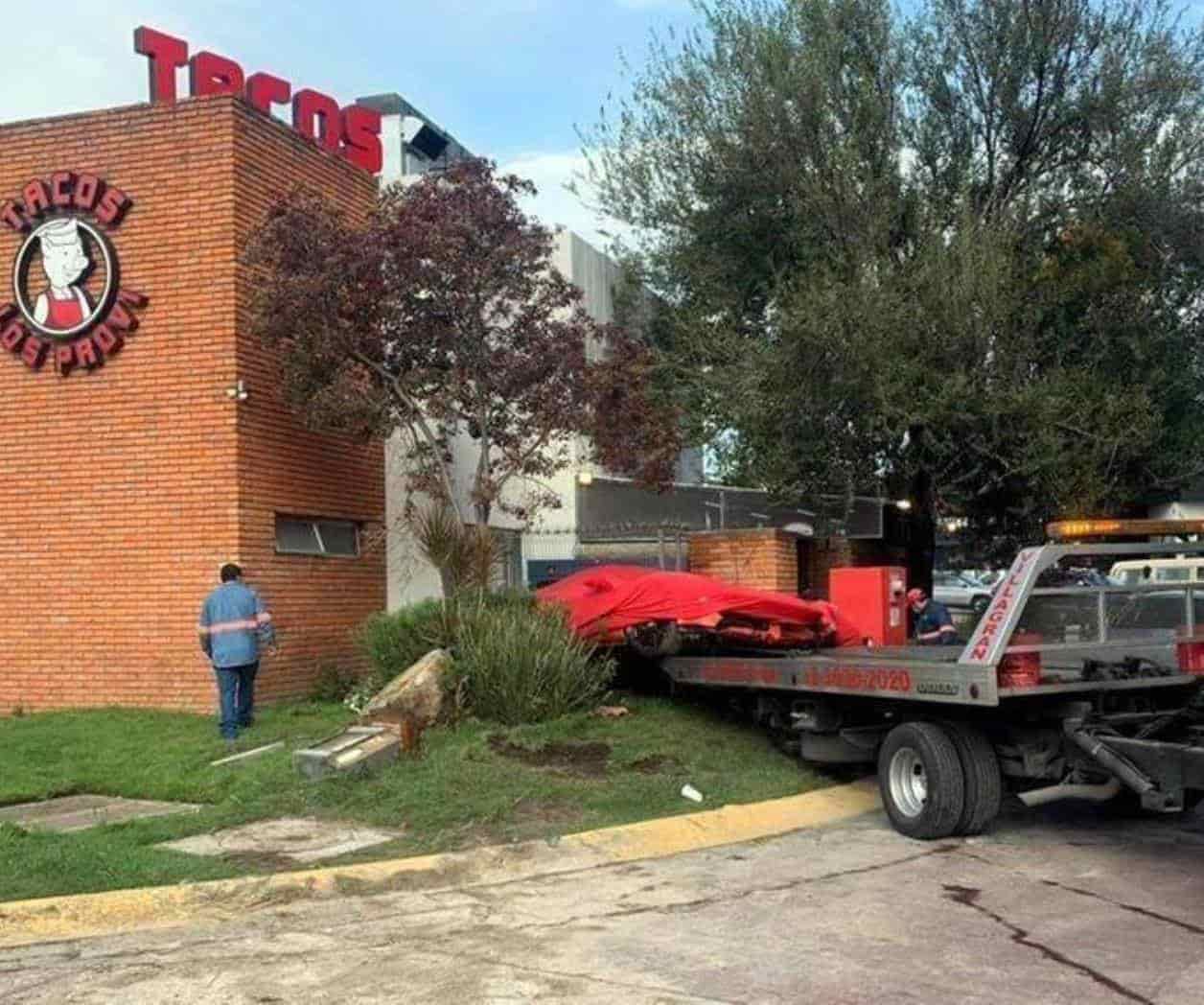 Christian Nodal accidente, ¿Qué le pasó al cantante y por qué dicen que ...