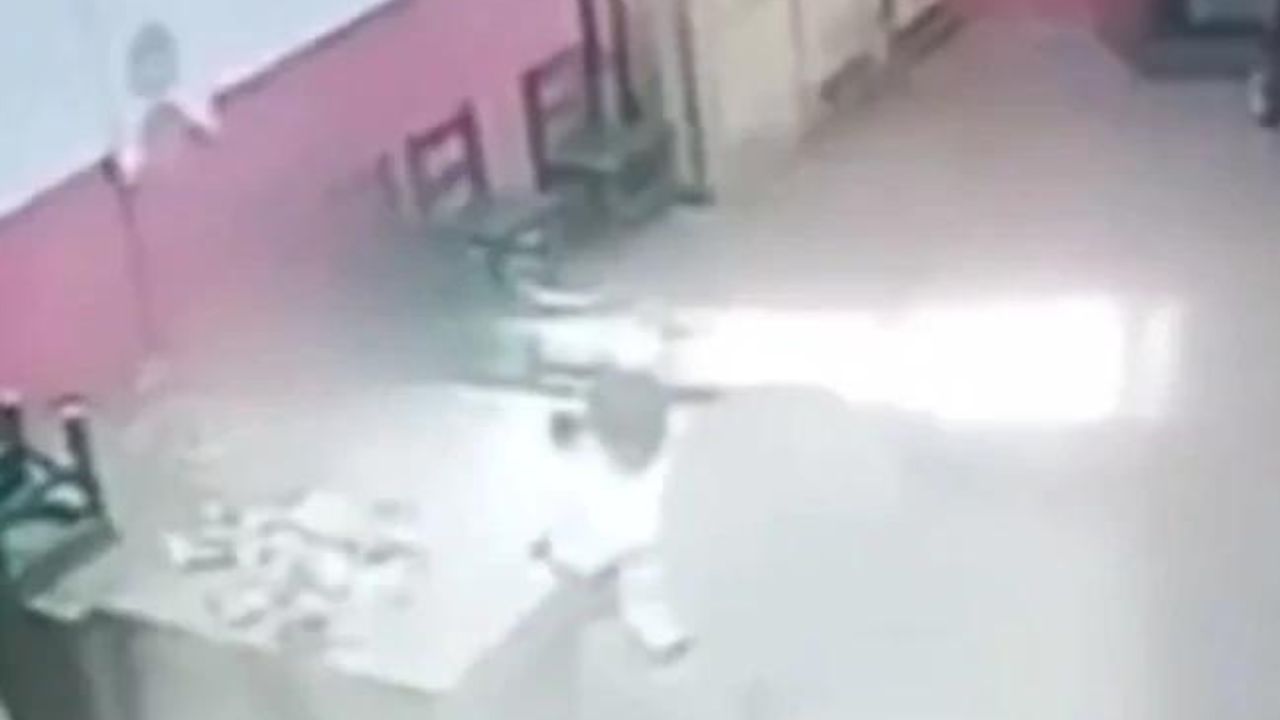 Insólita golpiza de bebé de 2 años a otro menor: 'estaba todo moreteado'