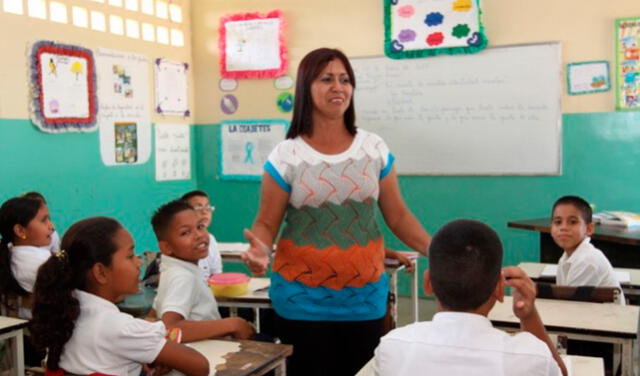 Poemas para el Día del Maestro cortos, mensajes bonitos dirigidos a tu ...