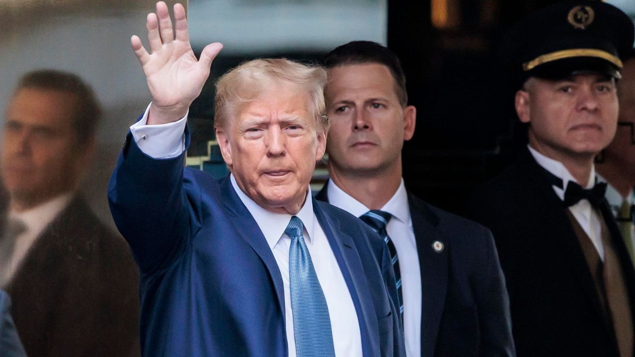 Juez da dos días a Trump para decidir si declara en juicio por violación