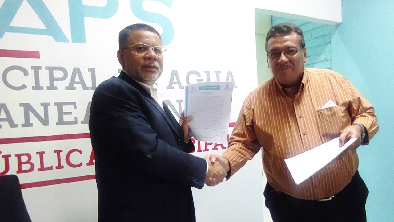 Colonia de Tegucigalpa abona 3.5 millones de lempiras a UMAPS por deuda