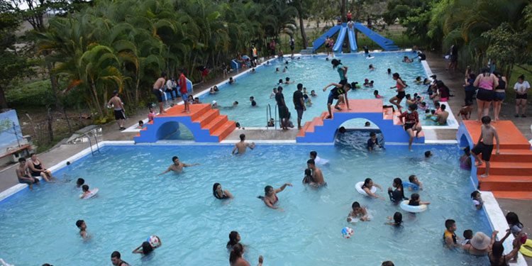 Balnearios en Honduras, destinos turísticos para disfrutar con amigos o familia