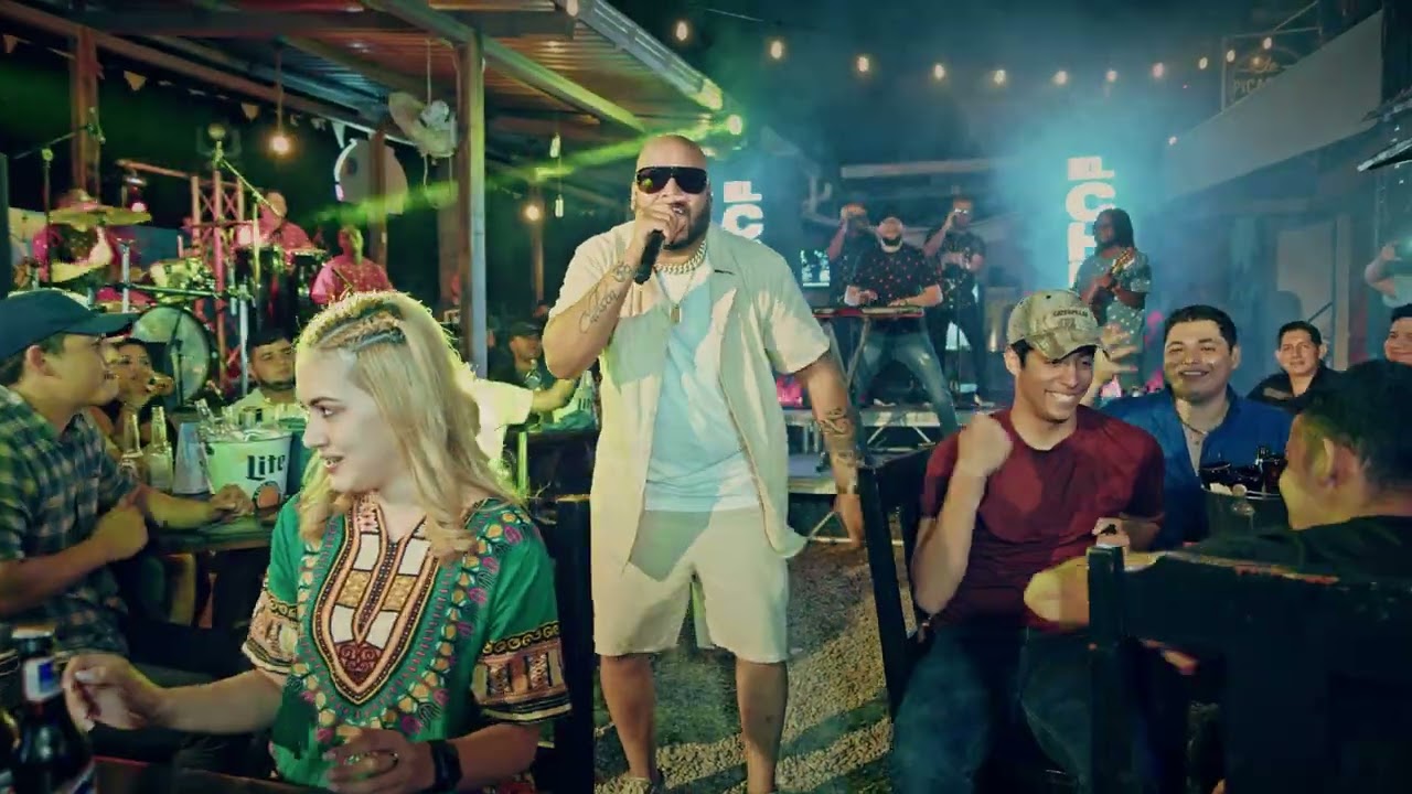 El Chevo; biografía, canciones y carrera artística del cantante hondureño