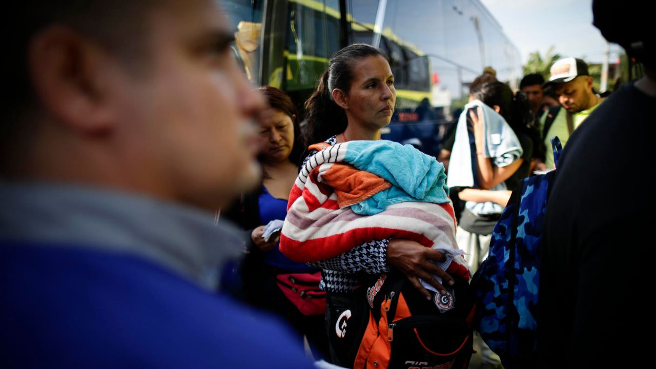 El Salvador se suma a Honduras y Guatemala a la lista sobre crisis ...
