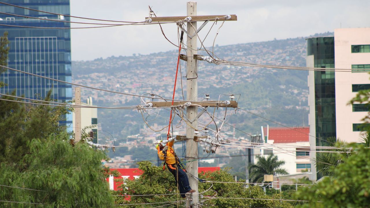 ENEE explica dónde radican las pérdidas por hurto de energía