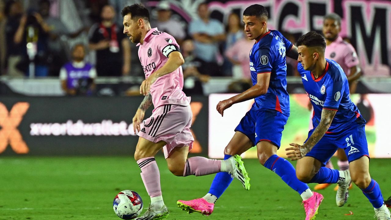 Golazo de Lionel Messi le da primer triunfo con el Inter Miami ante el ...