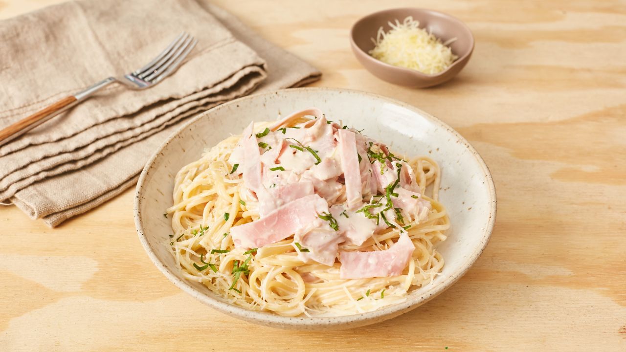 Pasta Alfredo receta, deleita el paladar de manera fácil