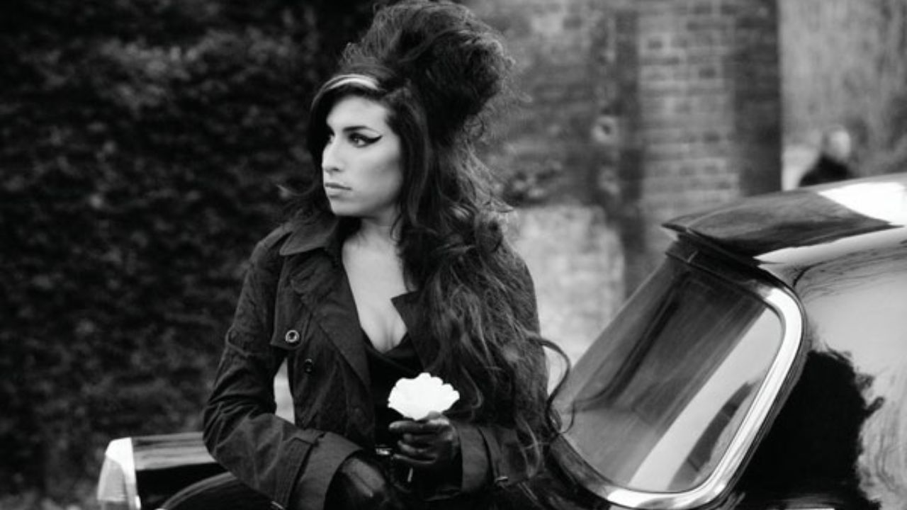 ¿Quién es Amy Winehouse? Sus grandes éxitos, legado y muerte de la artista