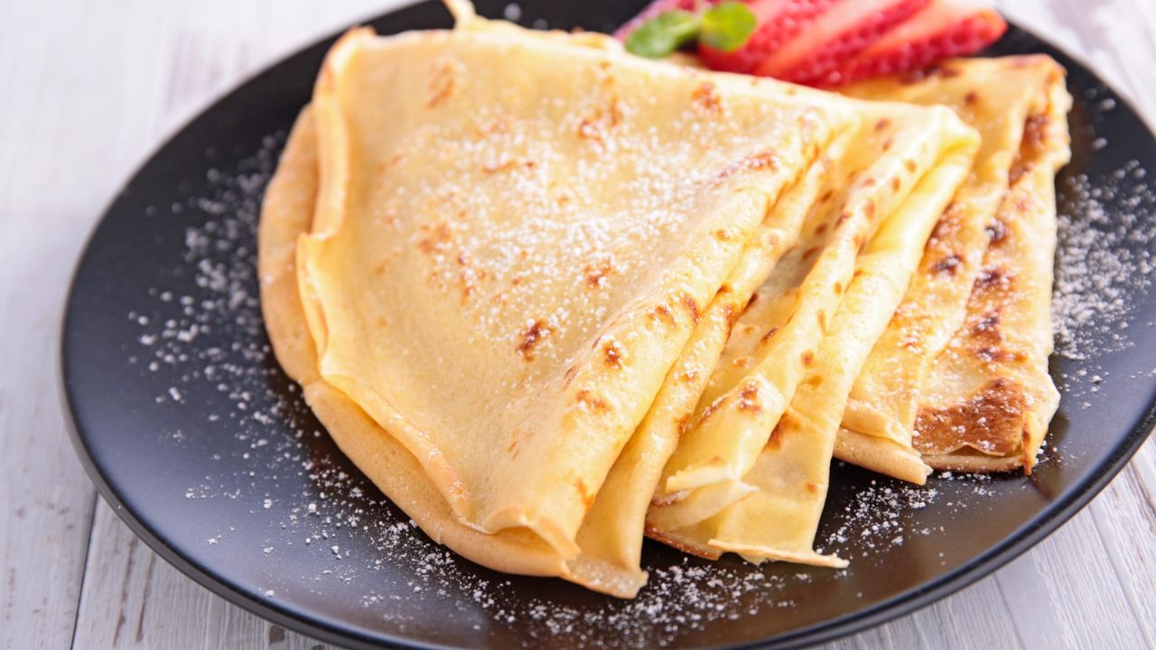 Receta de crepes, prepara un desayuno con un toque de salado