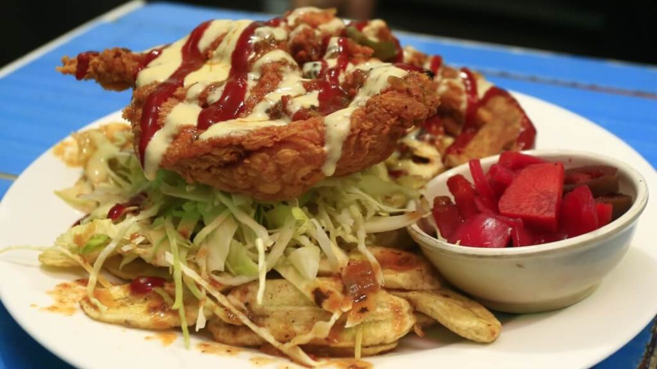 Pollo con tajadas, un placer culinario con el que se saborea la ...