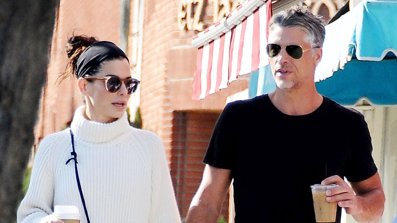 Quién era Bryan Randall, la pareja de Sandra Bullock que falleció