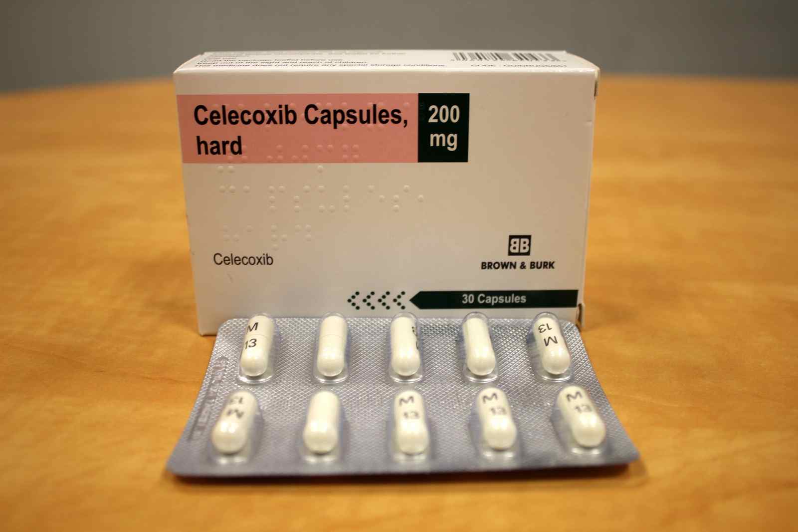 ¿Para qué sirve el celecoxib? Usos de este medicamente y qué pacientes ...