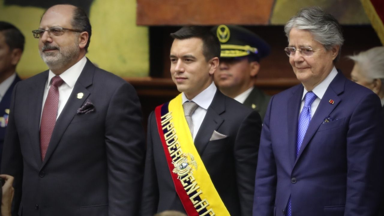 Daniel Noboa asumió como nuevo presidente de Ecuador, el más joven de su historia
