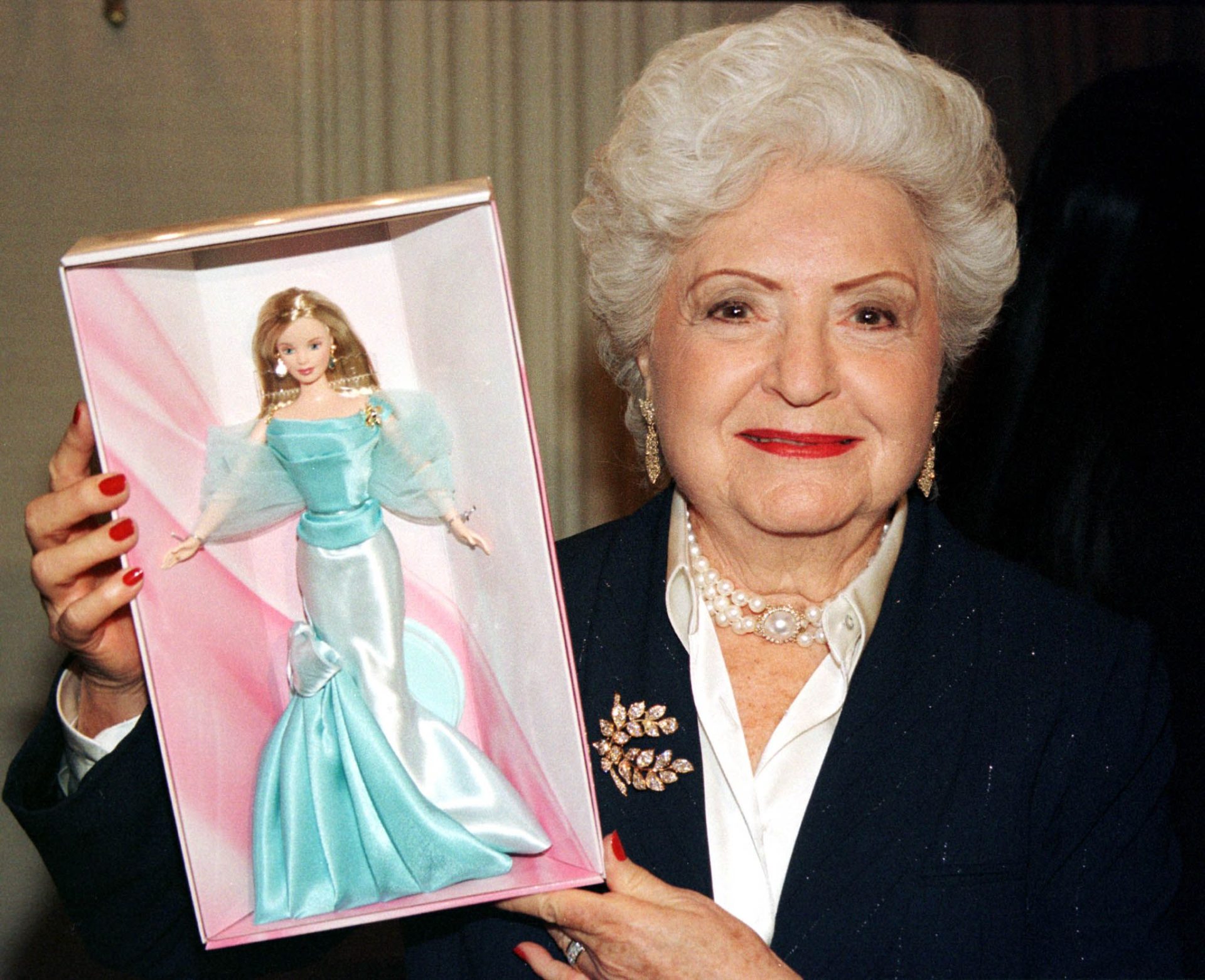 ¿Quién es Ruth en Barbie? La historia de Ruth Handler y la invención ...